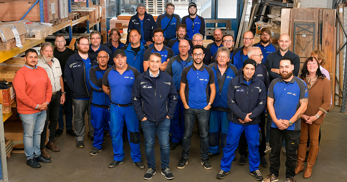 Customer service by Rigert & Garaventa Lift | Rigert